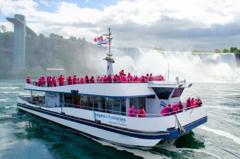 Niagara Falls Scenic Day Tour from Toronto Airport Pickup - What We Love About This Tour