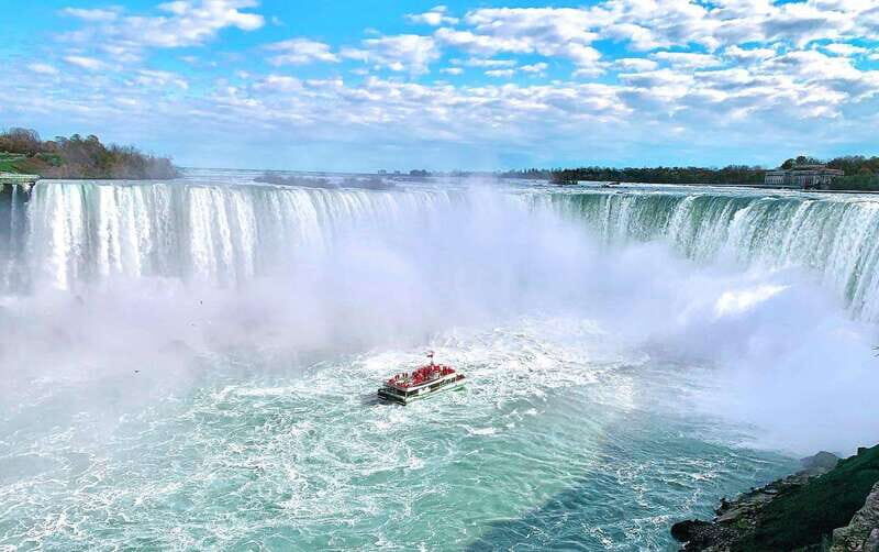 Niagara Falls: Small Group Tour with Wine Tasting and Cruise - The Sum Up