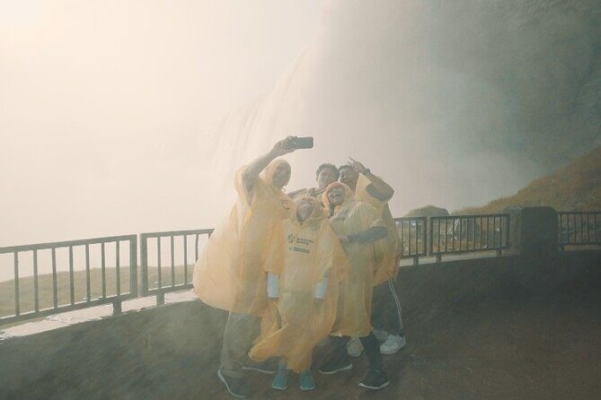 Niagara Falls Tour: Boat Cruise, Journey Behind Falls and Skylon - FAQ