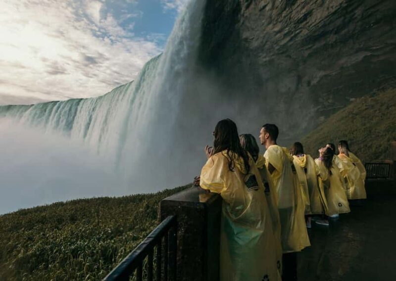 Niagara Falls Tour with Skip the Line Cruise & Maple Tasting - FAQ