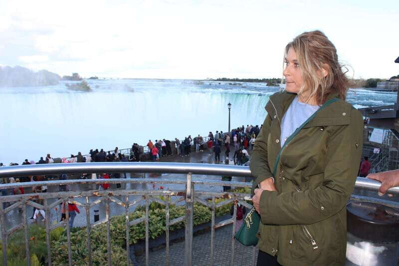 Niagara Falls: Winter Wonder Tour - Discovering Niagara Falls in Winter: What to Expect
