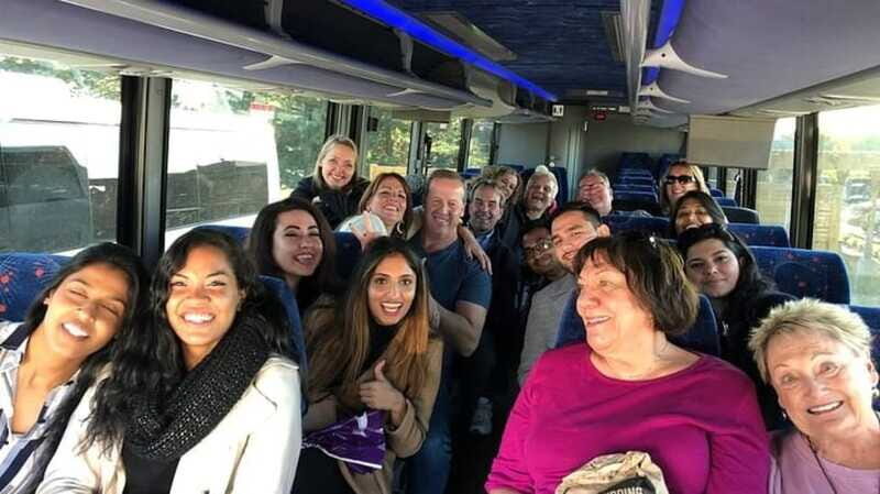 Niagara-on-the-Lake: Wine Tour with Tastings and Lunch - The Guide and Group Experience