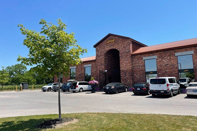 Niagara Wine Tasting and three courses Dinner - The Vineyard Visits: What to Expect at Each Stop