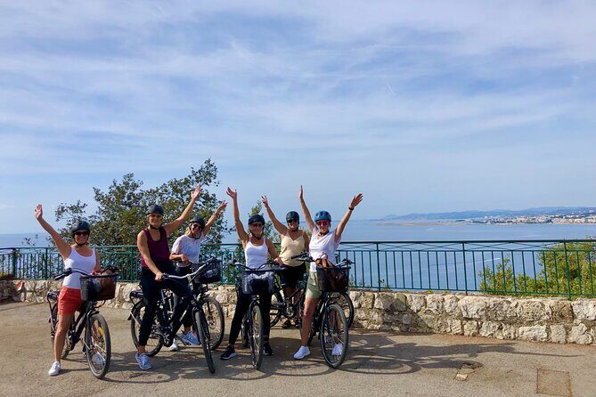 Nice City Best Highlights E-bike Tour - Exploring Nice with an E-bike