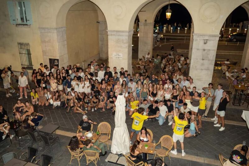 Nice : Yellow Pub Crawl - Social Bars, Games & Meet People - Final Thoughts: Who Will Love This Experience?