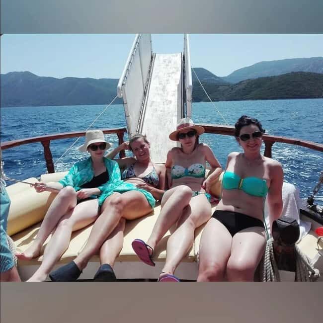 Nidri: Papanikolis Cave, Meganisi, Lakka Beach & Scorpios - An In-Depth Look at the Experience