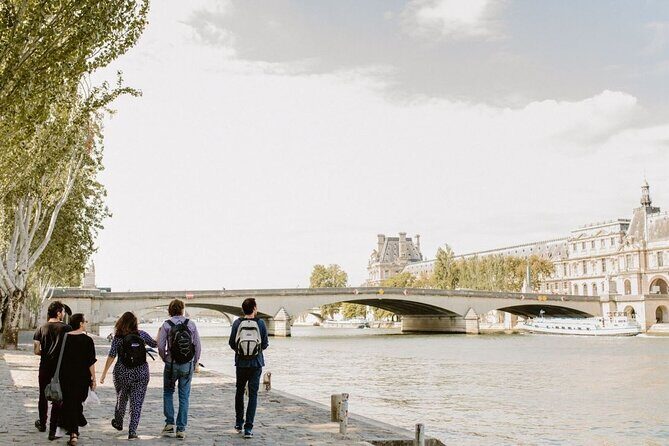 Night Out in Paris: Boho Vibes & City Lights - Detailed Breakdown of the Itinerary