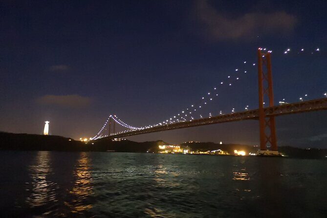 Night Sailing - MOONLIGHT Boat Tour -Exclusive Lisbon City Lights - An In-Depth Look at the Lisbon Night Sail Experience