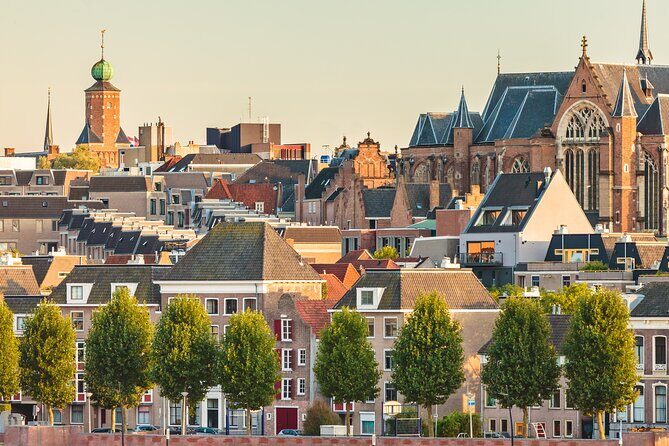 Nijmegen: City Walk with Audio Guide in 7 Languages on your Phone - FAQ