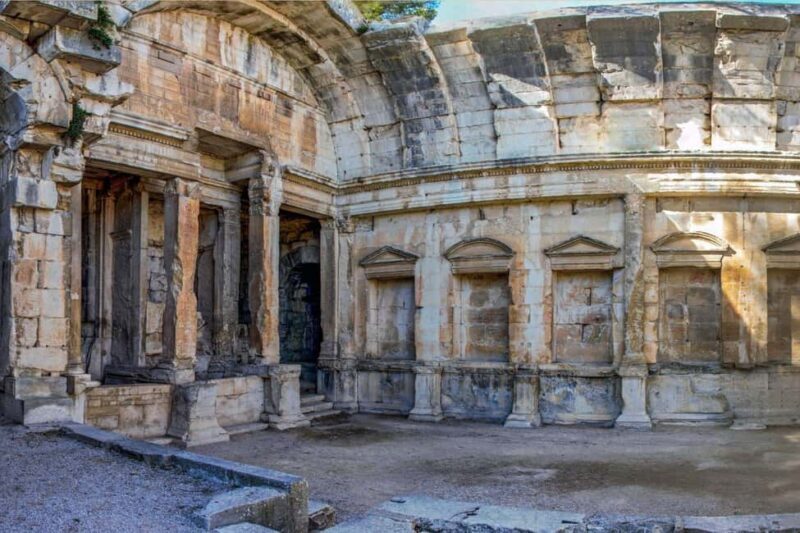 Nîmes - Spend a day like an ancient Roman - Exploring Nîmes Through Its Roman Landmarks