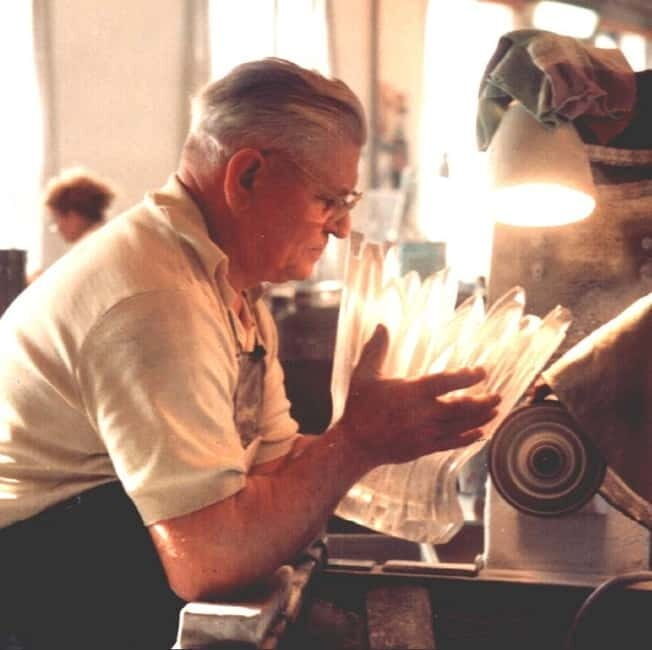 Nizbor Glass Factory Tour - Authenticity and Practicalities