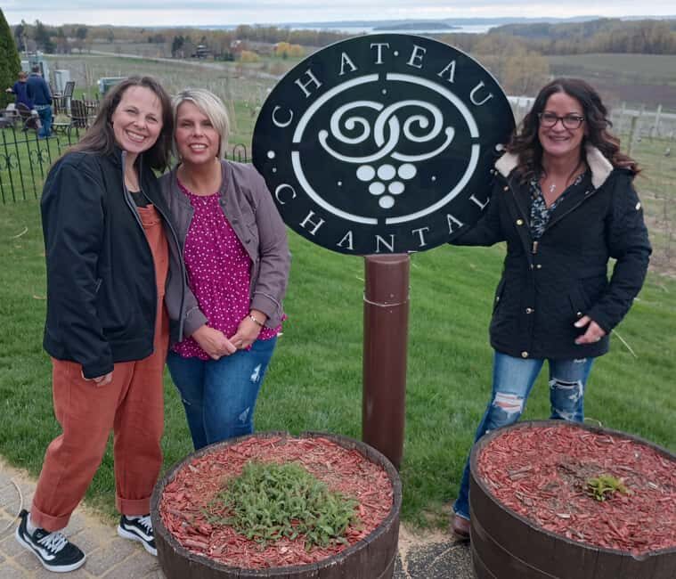 NON BUS BRYS Estates FROSE' Traverse Old Mission Wine Tour - Key Points