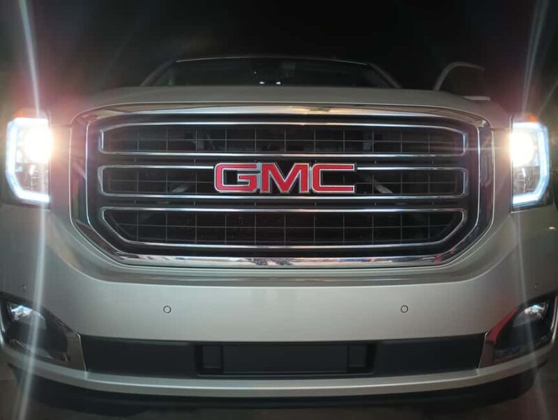 NON BUS Hawthorne Vineyards Traverse Old Mission Wine Tour - Key Points