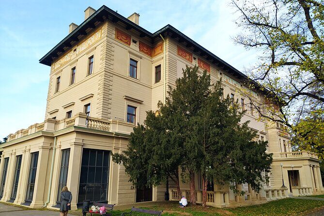 Non-touristy Prague - Cozy Neighborhoods - Private Tour - Authentic Insights from Reviewers