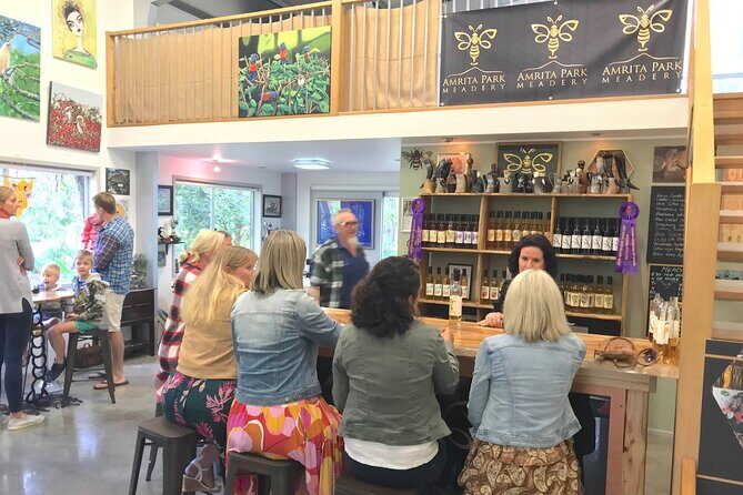 Noosa Hinterland Tour with Lunch, Wine & Cheese Tasting & more - Key Points
