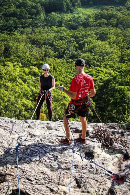 Noosa: Sunset Abseiling Tour - Why the Guides Make a Difference