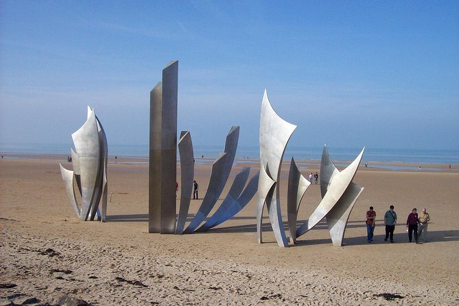 Normandy U.S Beaches & D-DAY Sites Private Tour From Bayeux - Detailed Breakdown of the Normandy D-Day Tour