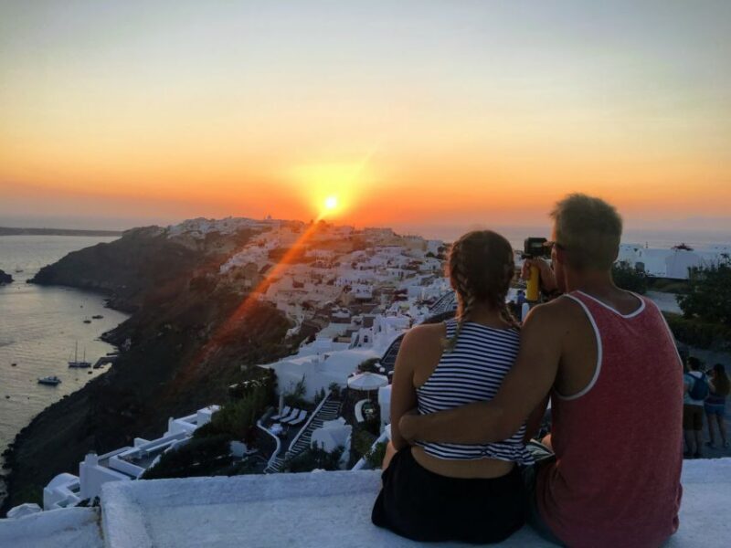 North Santorini: Private Tour with Oia Sunset by Natives - Practical Tips for Your Tour