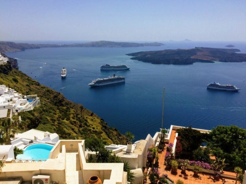 North Santorini: Private Tour with Oia Sunset by Natives - Who This Tour Is Perfect For