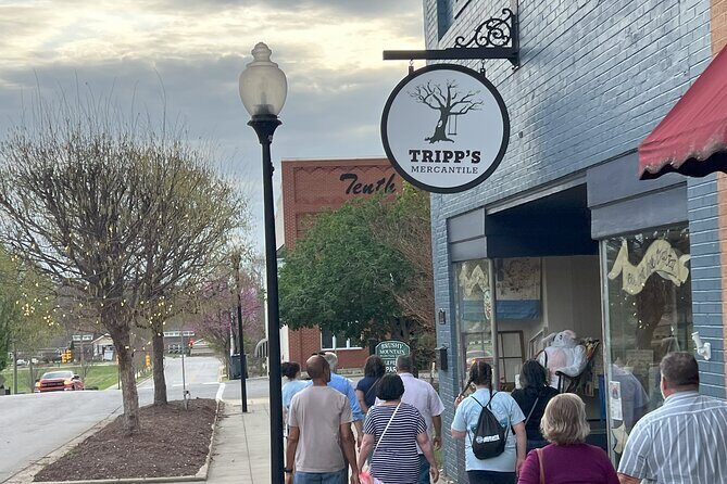 North Wilkesboro Walking Food Tour - Starting Point and Atmosphere