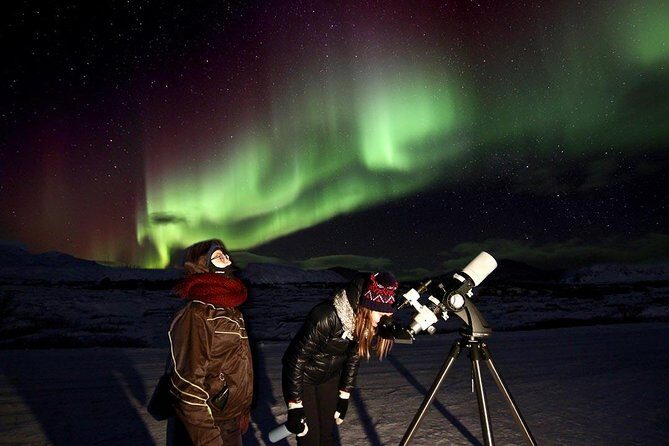 Northern Lights and Stargazing Small-Group Tour with Local Guide - Who Should Consider This Tour?