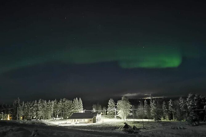 Northern Lights Auroras from Kemi-Tornio with Pickup - The Sum Up