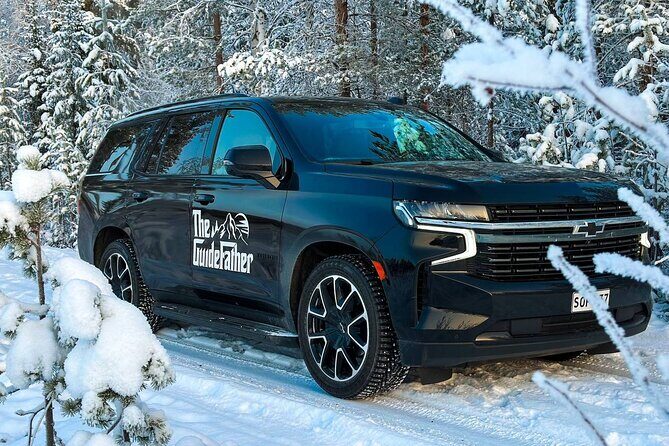 Northern Lights dinner in a Glass Igloo - Key Points