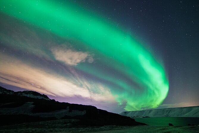 Northern Lights Minibus Tour with Hot Cocoa, Blankets & Photos - Frequently Asked Questions