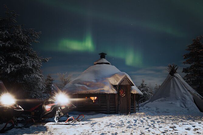 Northern lights safari by snowmobile - Key Points