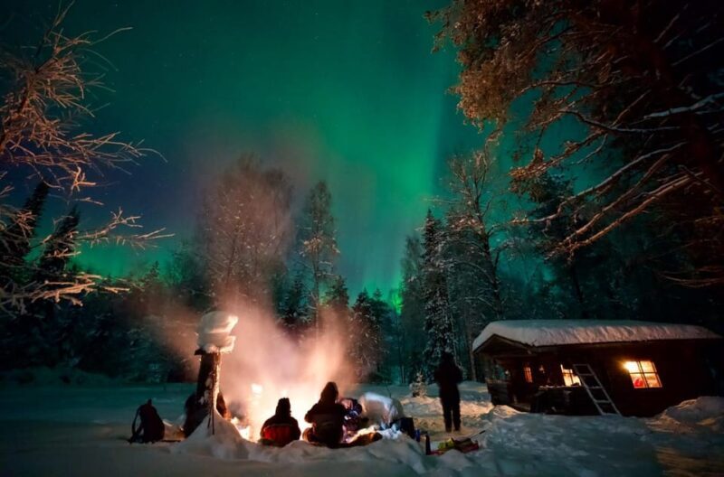 Northern Lights Tour in Atmospheric Cottage - Key Points