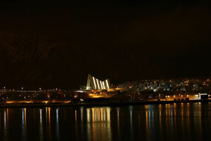 Norwegian Coastal Cities: Smartphone Audio Guide App - Key Points