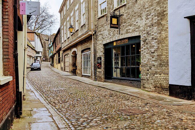 Norwich City Game: Medieval Mystery & Walking Tour - The Experience: Gameplay, App, and Accessibility