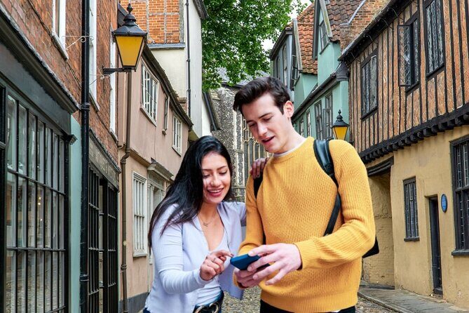 Norwich Self Guided Walking Tour and Interactive Treasure Hunt - Key Points