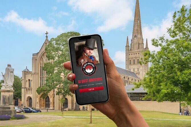 Norwich Self Guided Walking Tour and Interactive Treasure Hunt - The App and Self-Guided Nature