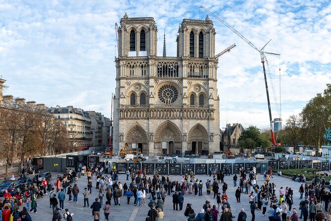 Notre Dame Cathedral: Exterior Guided Tour & Unscheduled Access - FAQs