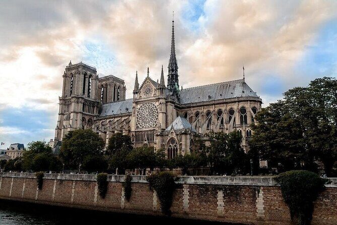 Notre Dame Cathedral Guided Tour with Entry - Practical Details & Considerations