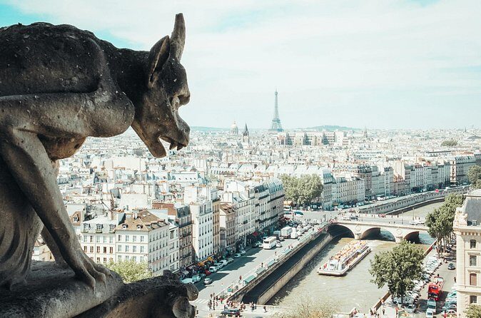 Notre Dame Interior and Exterior Experience 5 Guests Max - Who Would Love This Tour?