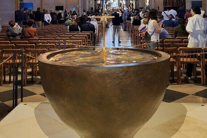 Notre Dame Interior Small Group Guided Tour Max 5 Participants - What Makes This Tour Stand Out?