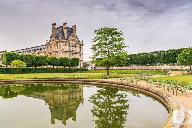 Notre Dame Outdoor and City Center of Paris with Local Guide - Key Points