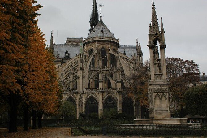 Notre Dame, Sainte-Chapelle & Conciergerie Outdoor Walking Tour - FAQ