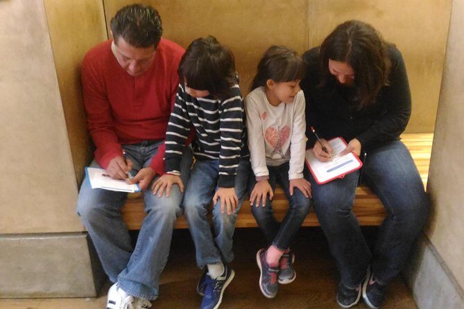 Notre Dame, St Chapel, ile de la cité, Louvre - semi private -4h - FAQ