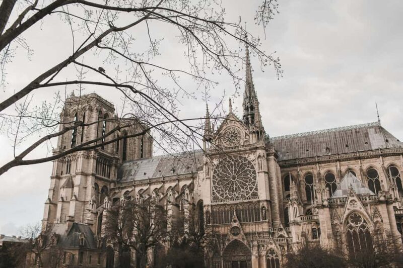 Notre-Dame Tour with Host or AudioGuide + Optional Cruise - Is This Tour Right for You?