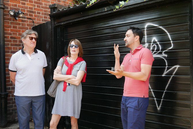 Notting Hill Walking Tour for Small Groups - The Practical Aspects