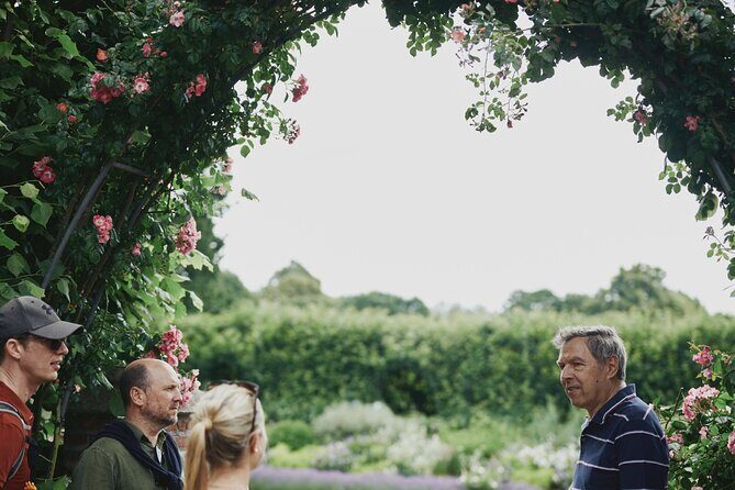 Notting Hill Walking Tour with Cream Tea - The Sum Up