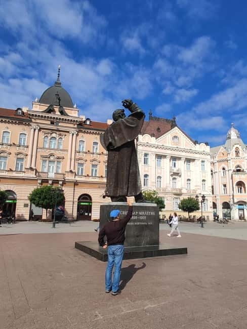 Novi Sad: Walking Tour city center and Petrovaradin Fortress - FAQ
