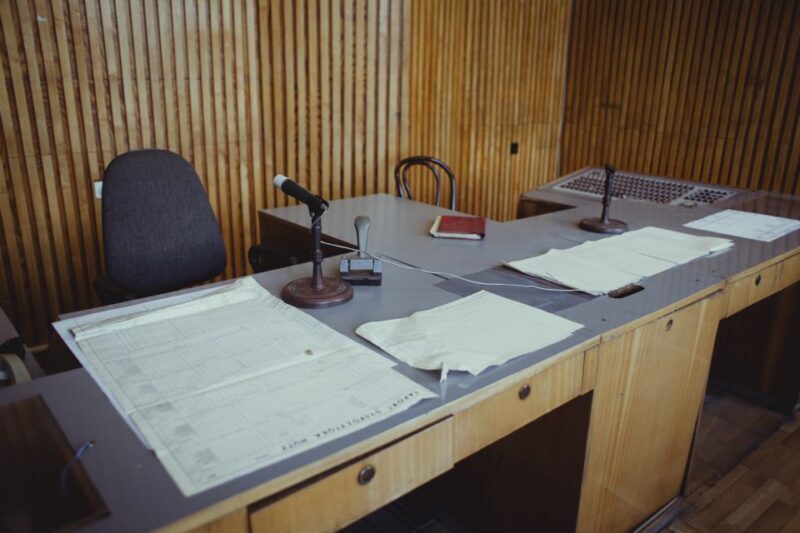 Nowa Huta: Steelworks Administration Buildings/Shelters Tour - Exploring the Shelter and Bunker