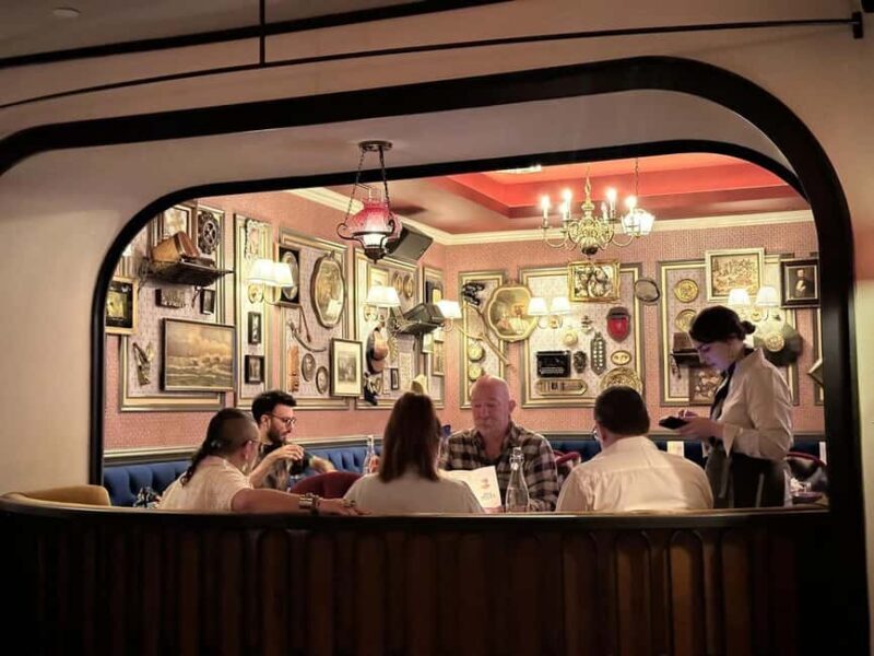 NYC Bar Tour: Gangsters, Heroes + Bright Lights of Broadway - The Experience in Detail: Why It Works