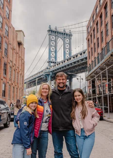NYC: Brooklyn & DUMBO Bus and Walking Tour with Local Guide - A Closer Look at the Tour