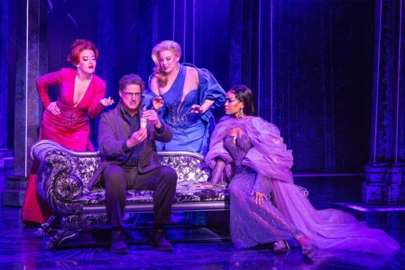 NYC: Death Becomes Her the Musical on Broadway - An Honest Look at the "Death Becomes Her" Musical Experience