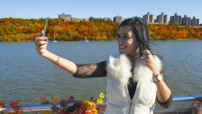 NYC: Fall Foliage Cruise with Live Guide - Practical tips for your cruise